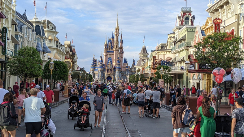 Beginners Guide to the Magic Kingdom